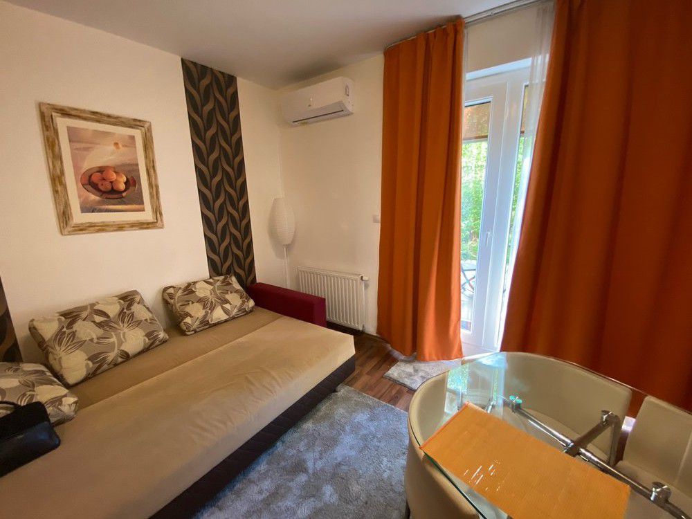 Corvin Sétány Búvóhely